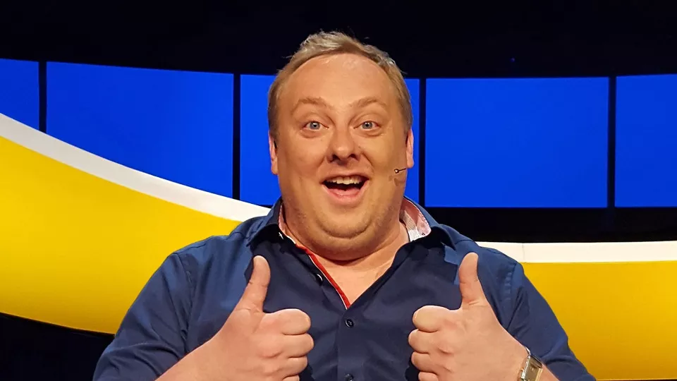 Dutch Radio: NPO Radio 1-presentator Roelof de Vries in De slimste mens Dutch Radio: NPO Radio 1-presentator Roelof de Vries in De slimste mens