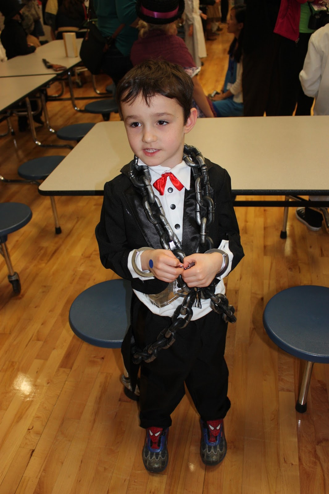 Cracker Crumb Chaos: History Makers' Living Museum: Harry Houdini