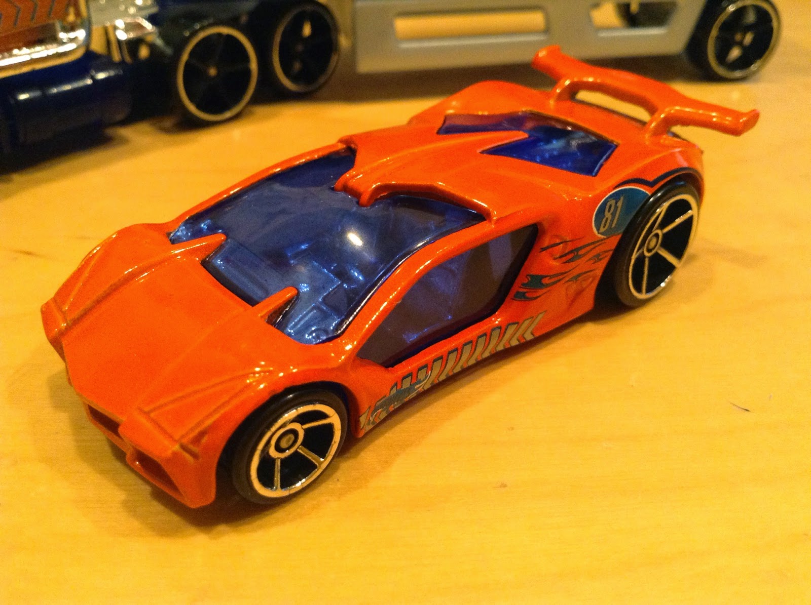 JULIAN'S HOT WHEELS BLOG: Road Rally & Impavido 1