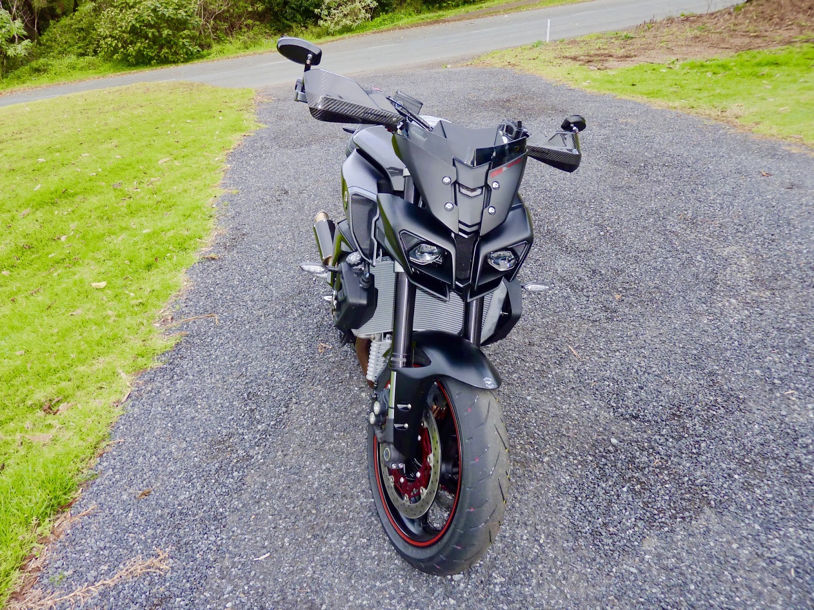BikeTech7: Yamaha MT-10 First Ride.