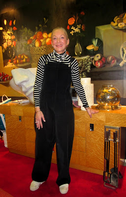 Idiosyncratic Fashionistas: Fashion Advice 5 Cents - Pier Show Shenanigans