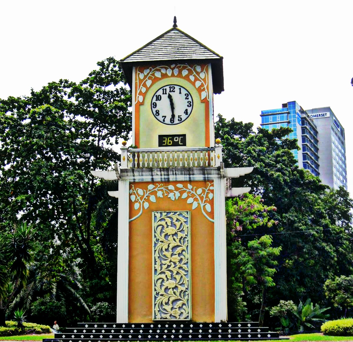 Post 3 - Menara Jam di Malaysia... - Relaks Minda