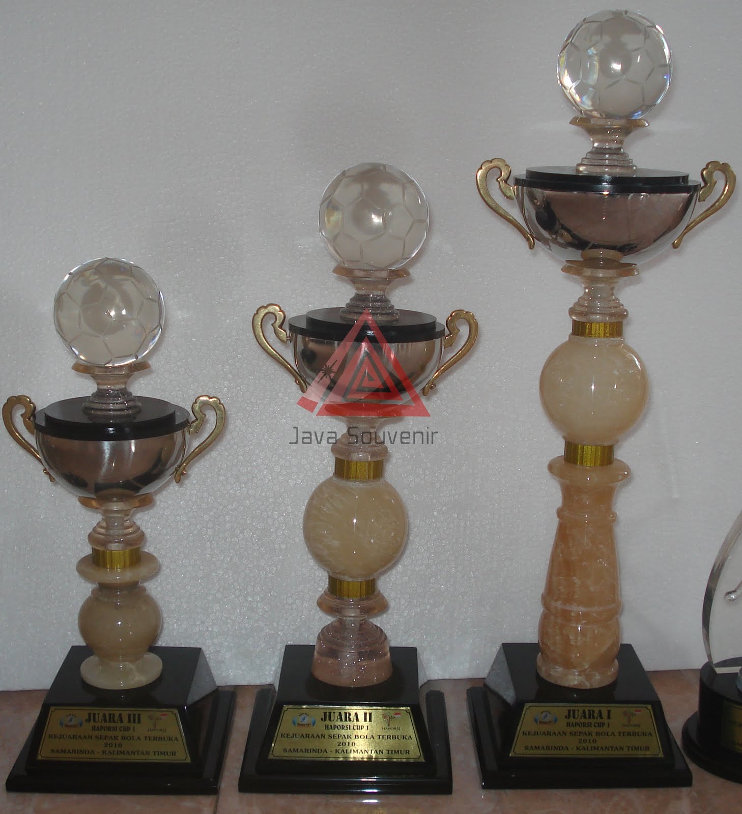 MEDALI TROPHY PLAKAT