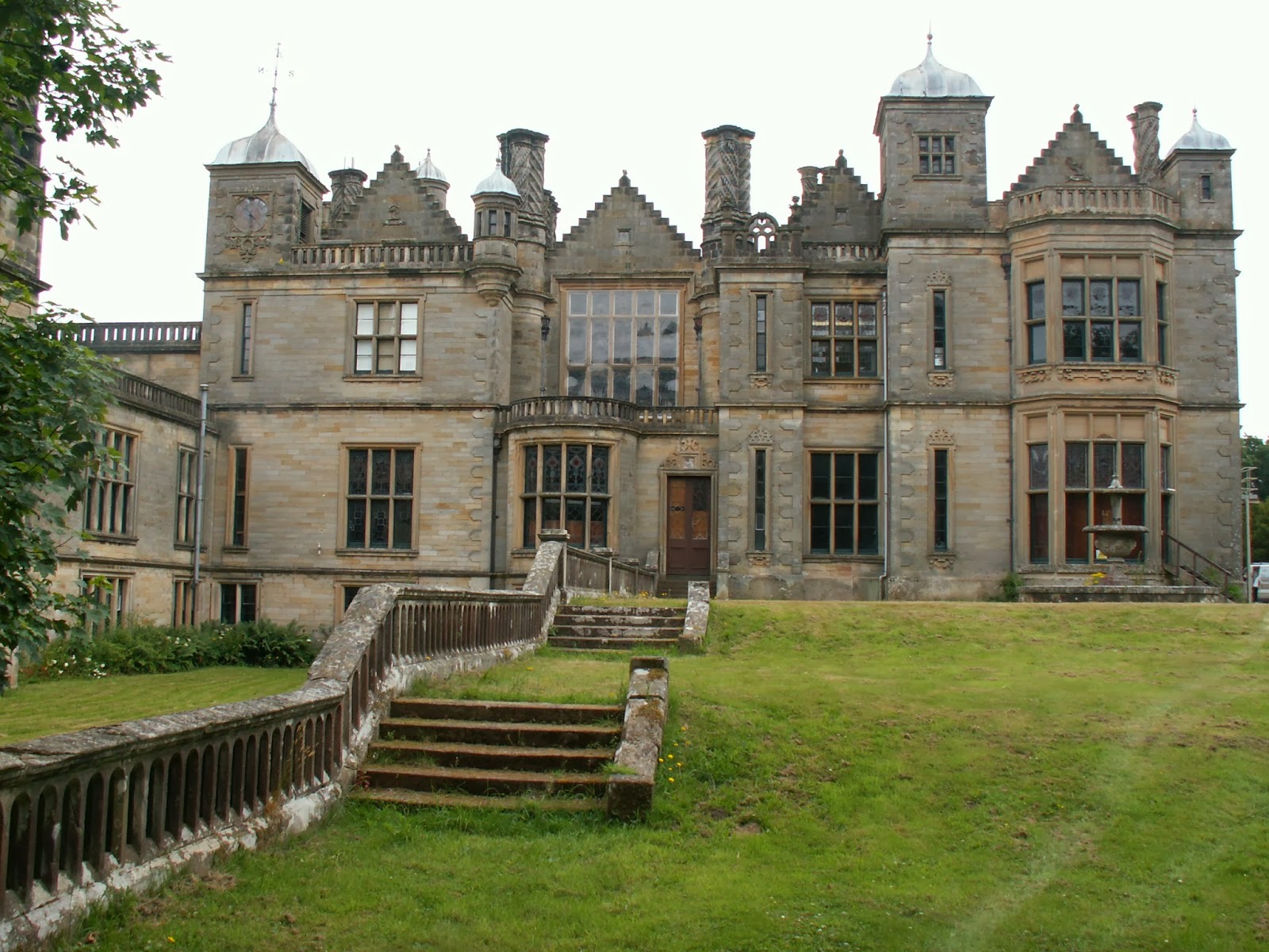 CUBO ET EXCUBO: House of Falkland