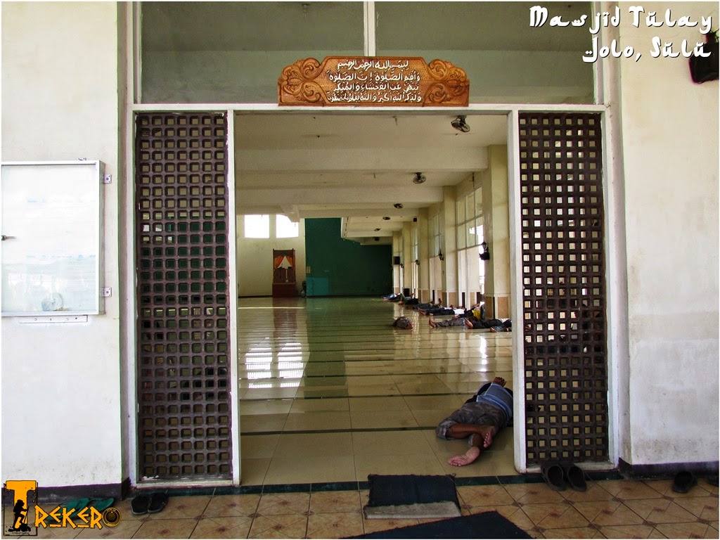 TREKERO: MASJID TULAY: The First and Biggest Mosque in Jolo