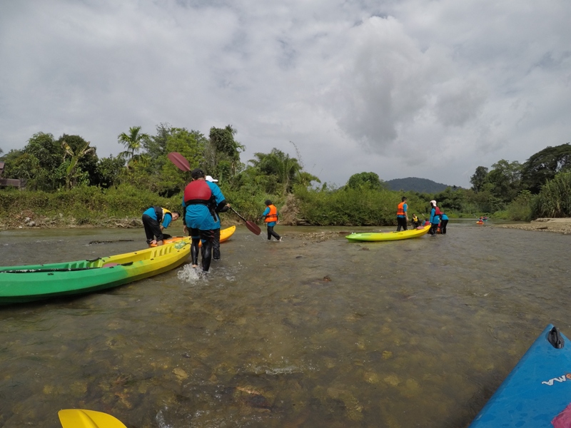 TRAVELOG: KAYAK SUNGAI BALING : ouhhhh Kayak Santai 18 km, Kepuasan Tip ...