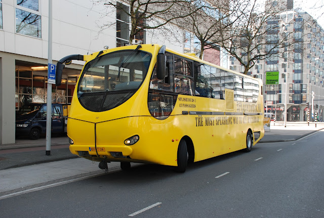 Met de Splashbus de Nieuwe Maas in: Splashbus Rotterdam