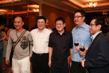 YANG GALLERY Features The Most Collectible Chinese Contemporary Fine ...