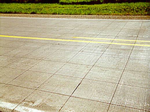 constructionduniya: ULTRA THIN WHITE TOPPING