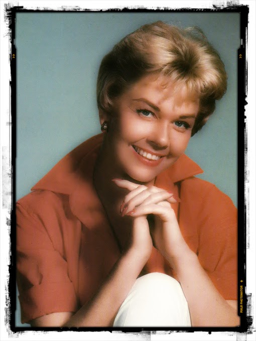 Sopa de Mitos: EL DÍA DE DORIS