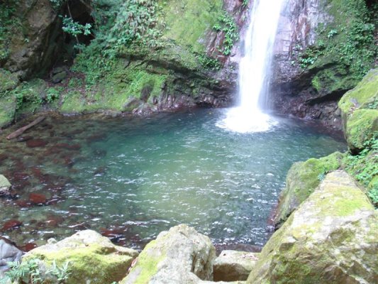 Filipinas Beauty: Kabigan Falls, Pagudpud Town, Philippines