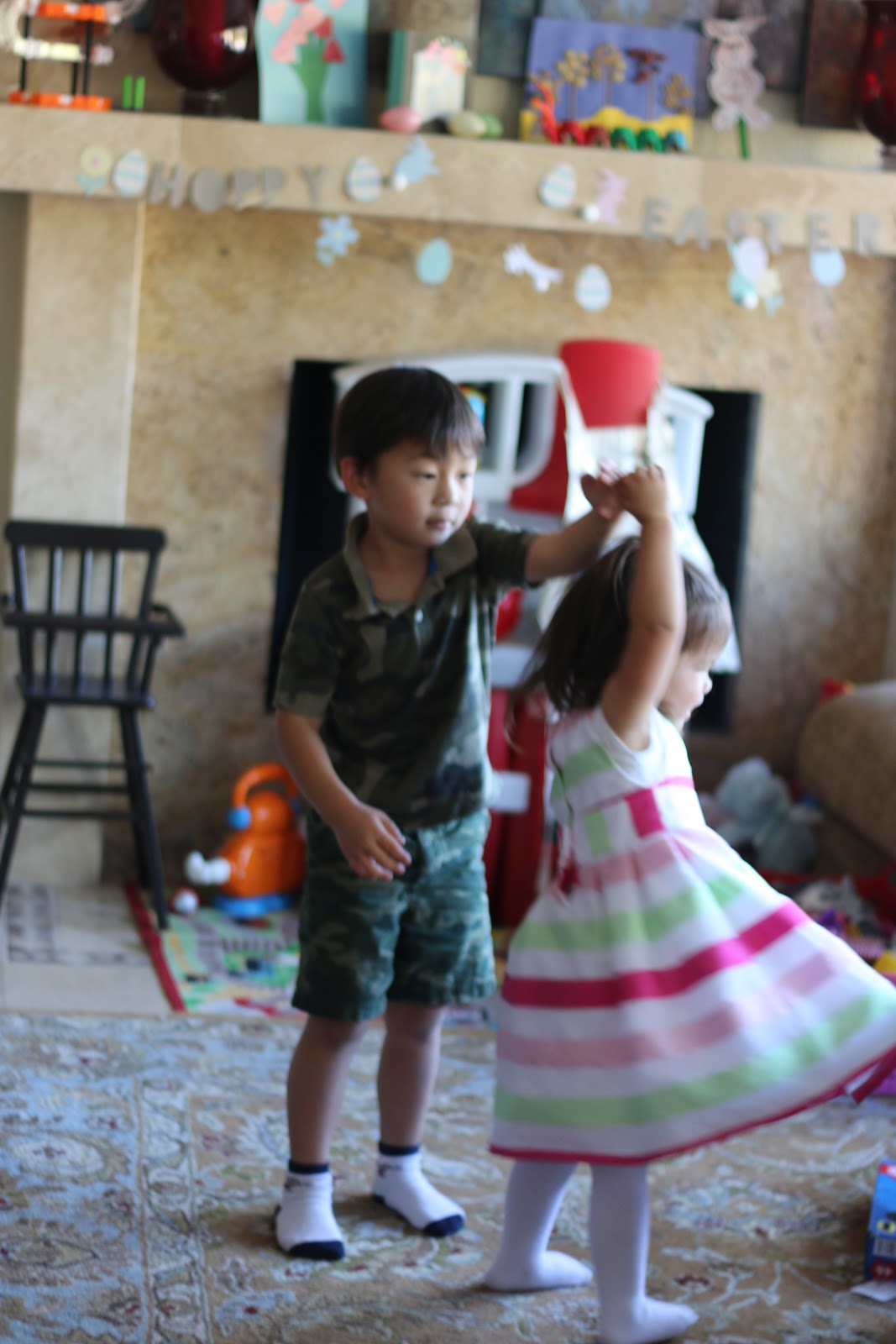 4 Tips to Raising Polite Confident Kids