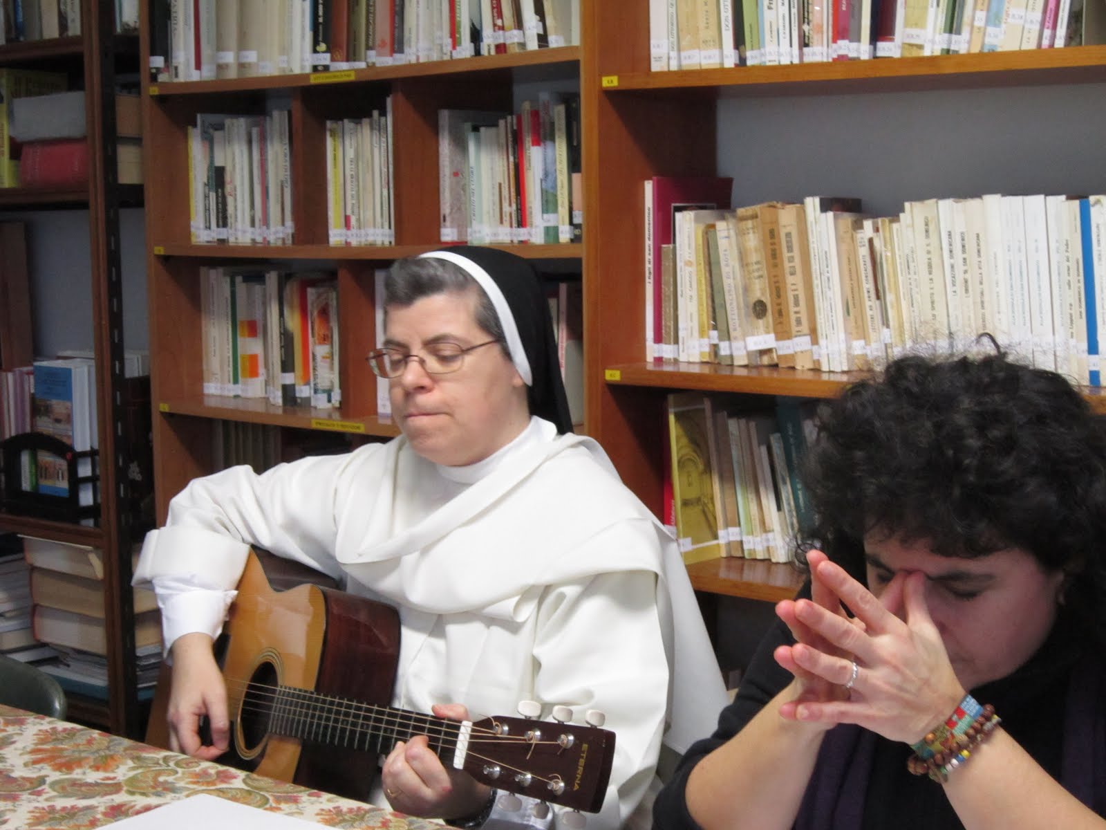 In dialogo con i giovani: Sorella Maria di Campello