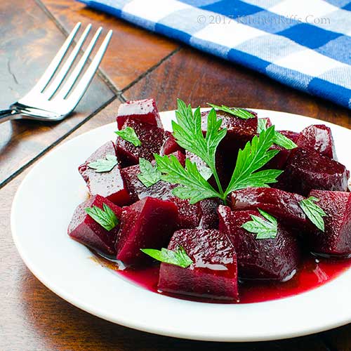 Kitchen Riffs: Moroccan-Spiced Beet Salad