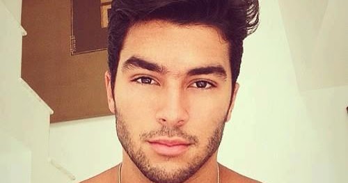 Marcelo Alvarez Model