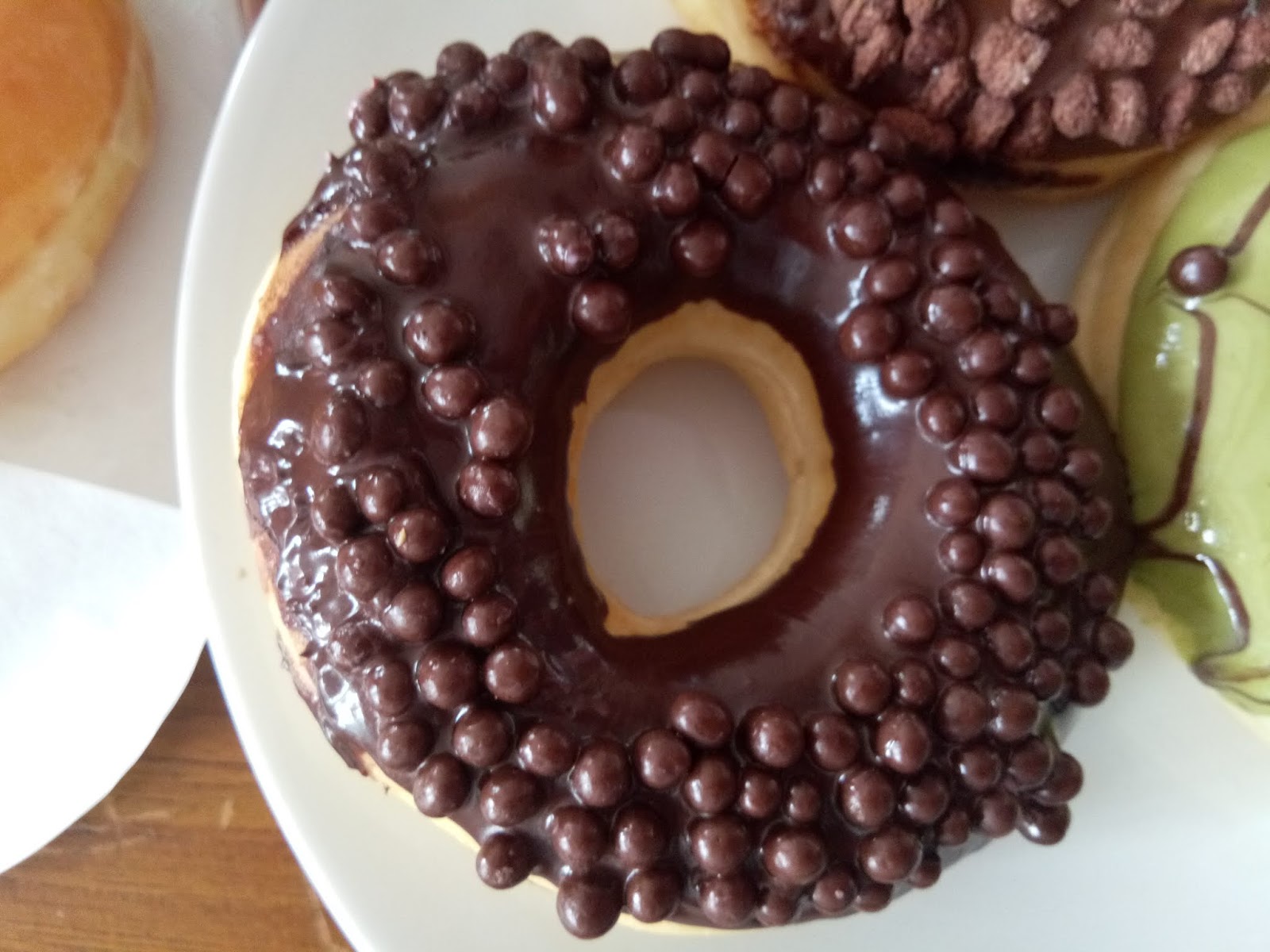 DESVITA's REVIEW: J.CO REVIEW BESERTA ANALISIS SWOTNYA