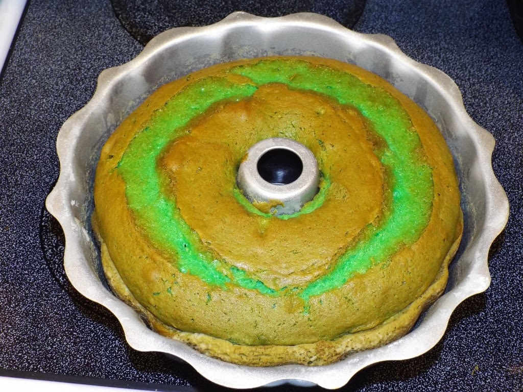 Clever, Crafty, Cookin' Mama: Superbowl "BOOM" Cake (Pistachio Cake ...