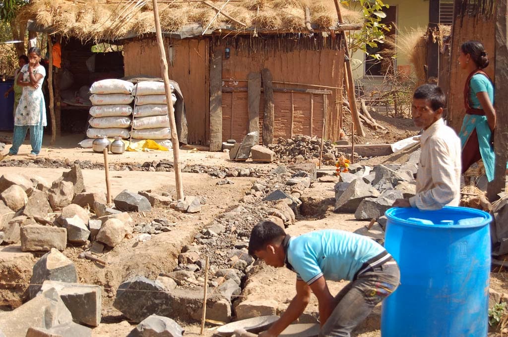 The Perfect Slum: Kacca, Pucca, and Vernacular Architecture