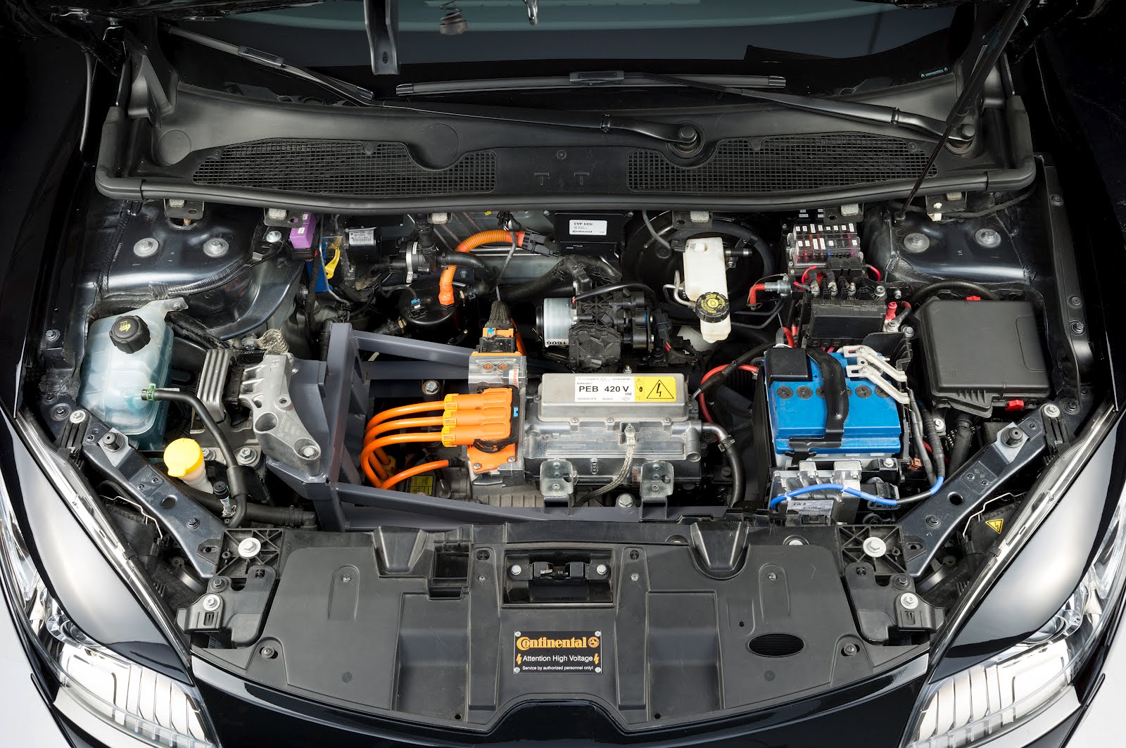 Continental build a Renault EV technology demonstrator | Electric ...