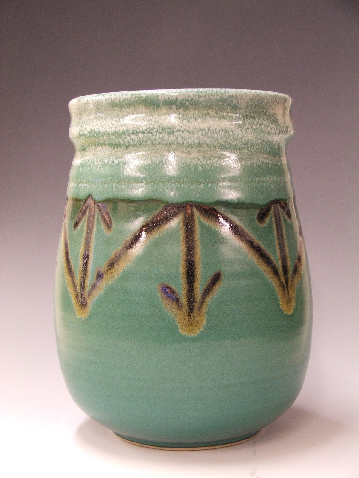 Johnson's Pottery: Vase