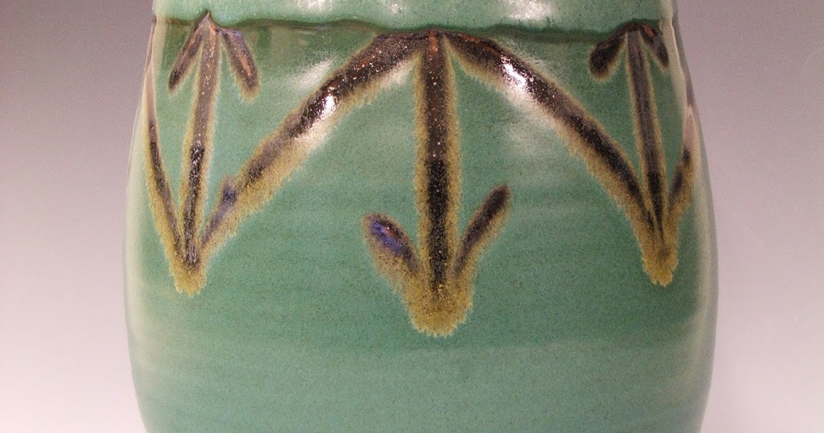 Johnson's Pottery: Vase