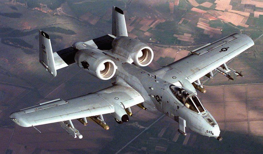 AiRcrAft EnTHuSIaST : A-10 THUNDERBOLT II