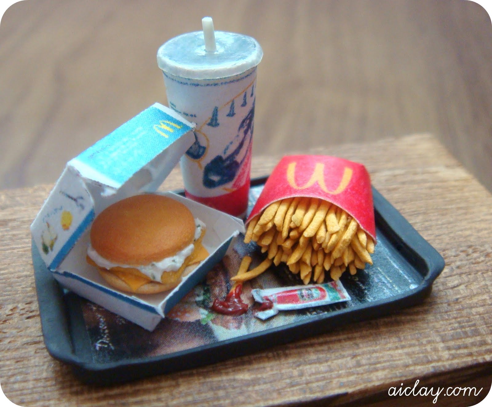 AiClay - a Haven of Miniature Food: May 2011