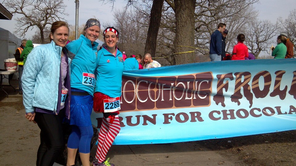 Fortysomething Runner: Chocoholic Frolic 10K and running costumes!