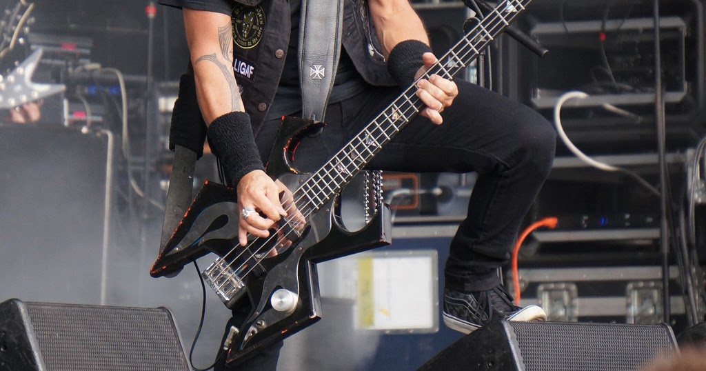 Bassist OVERKILL, D.D. Verni akan merilis sebuah album solo di tahun ...