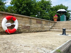 DREAMER NARROWBOAT: Molesey Lock to Laleham