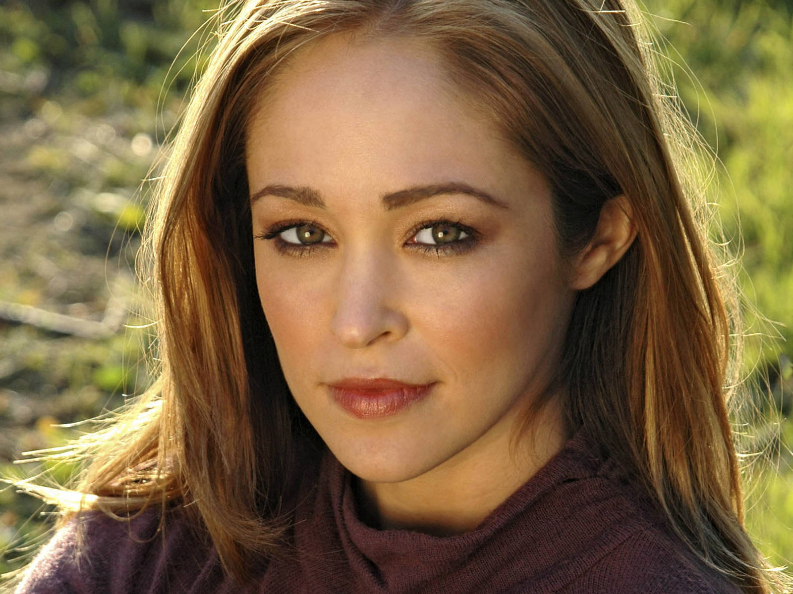Autumn Reeser Hot Pictures, Photo Gallery & Wallpapers: Hot Autumn ...