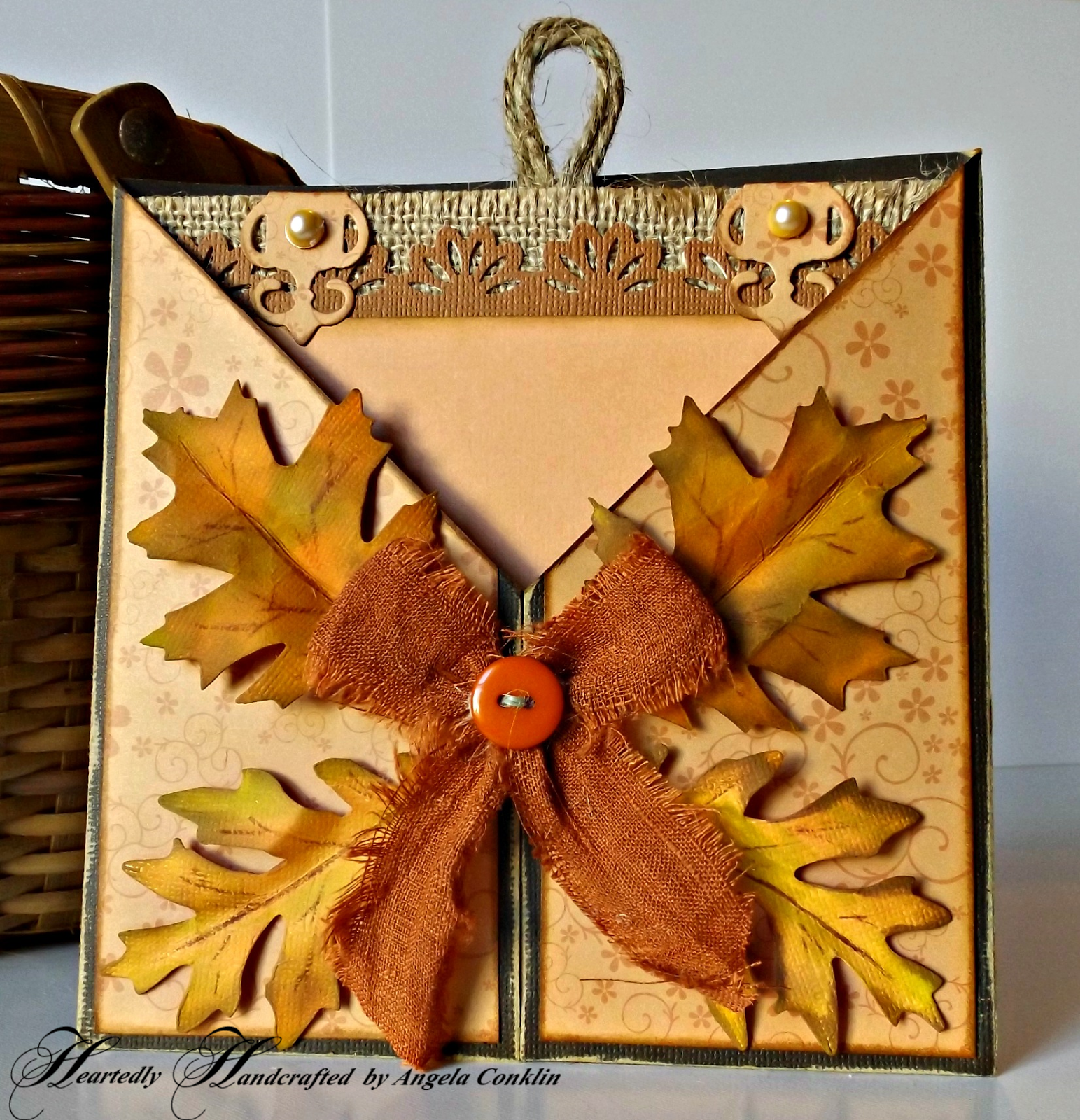 Heartedly Handcrafted: Autumn Leaf Greeting Card