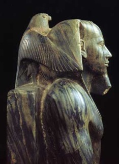 Khéphren, la statuaire du Pharaon au faucon