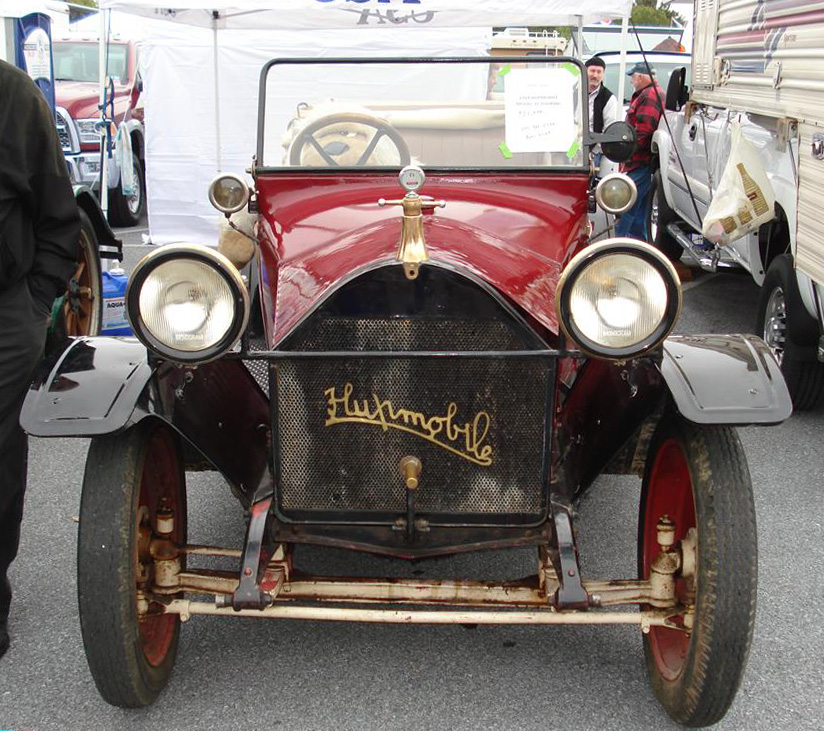 American Auto Emblems: HUPMOBILE