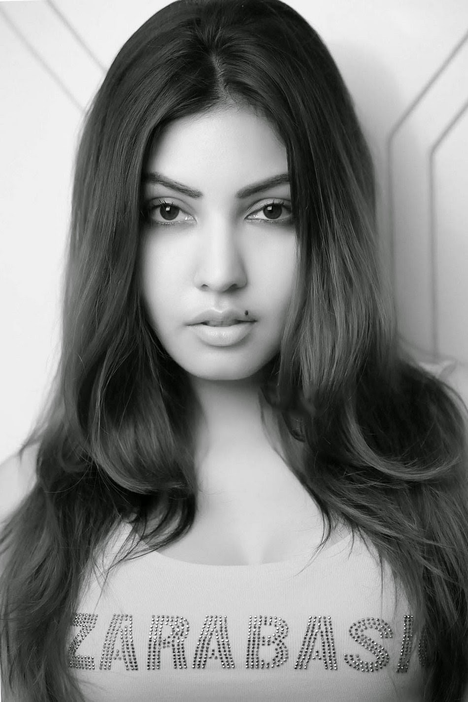 Komal Jha New Photoshoot Pics - Latest Movie Updates, Movie Promotions ...