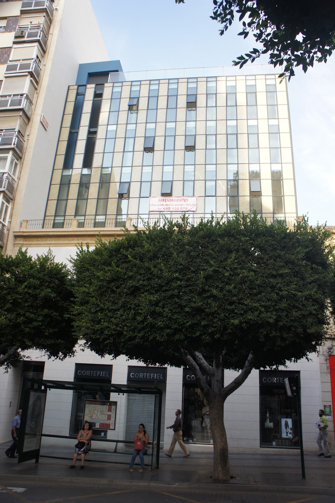 Dofil Tres S.L.: Publicidad Exterior