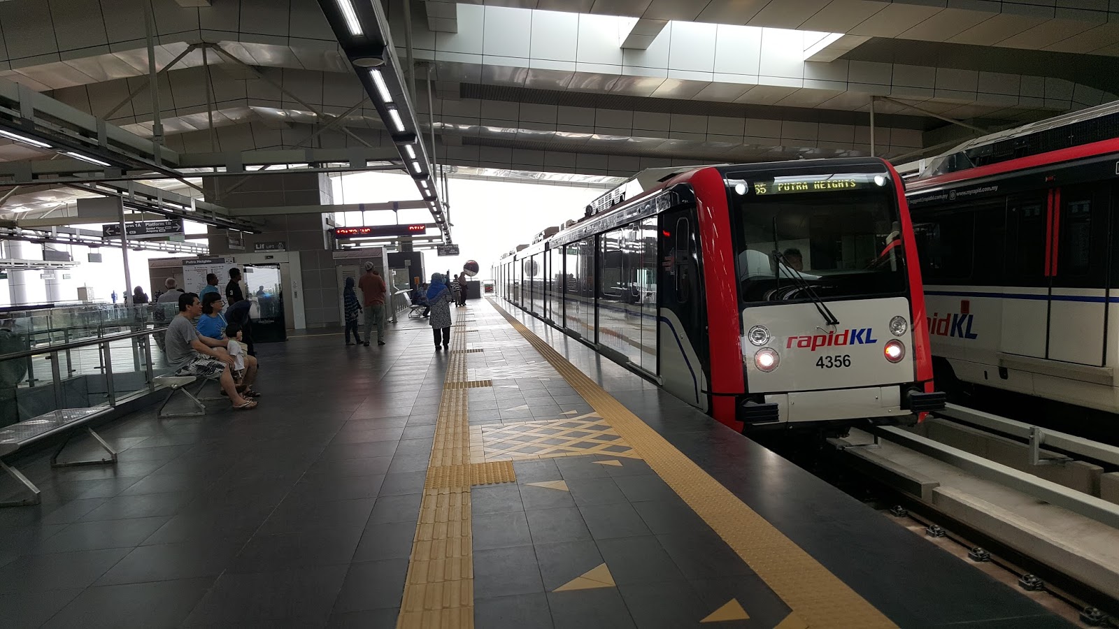 我的诠释 我的直觉: LRT SS18 to IOI Puchong Jaya 轻快铁之旅