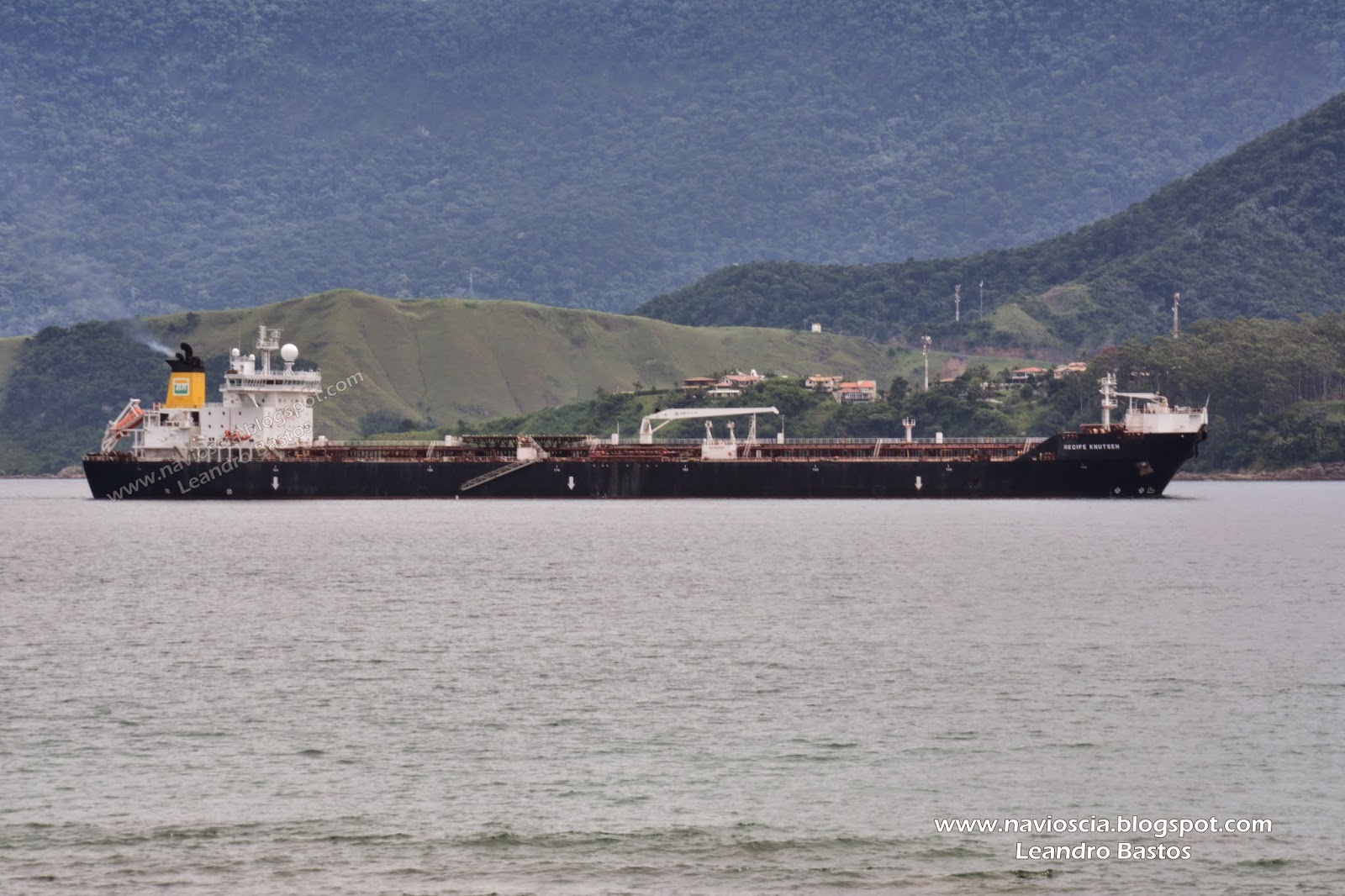 Navios de Santos & CIA: Navio RECIFE KNUTSEN