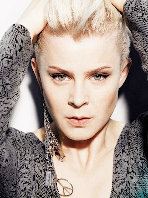 frikadica: Robyn canta Coldplay na Radio 1 Live Lounge