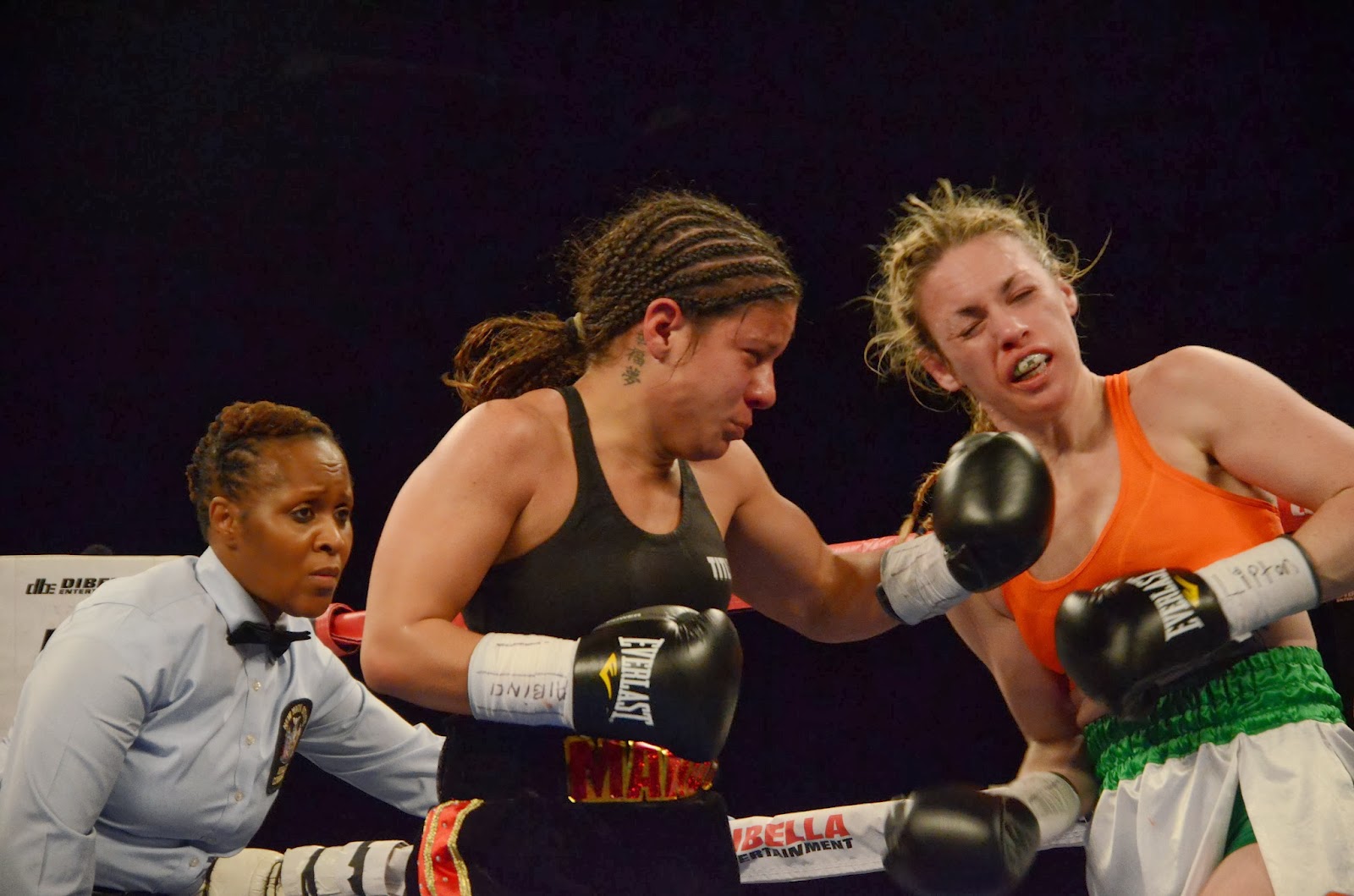 the other paper: Legendary Roseland Ballroom hosts final boxing event ...