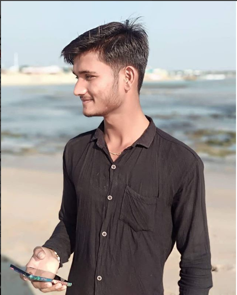 Vijay Jadav Wiki, Height, Weight, Village Education