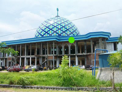 My Story: The Island of A Thousand Mosques