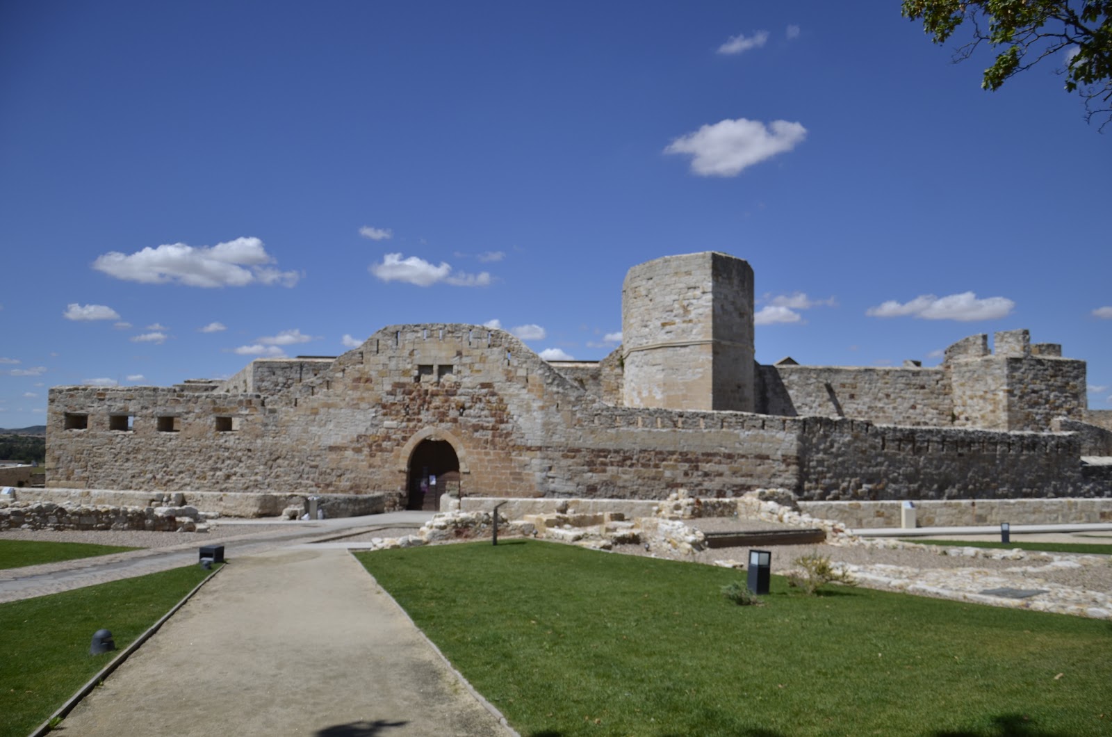 UNA FOTOGRAFIA UNA HISTORIA: CASTILLO DE ZAMORA