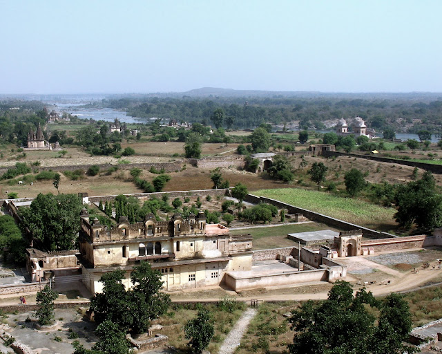 Travel Inspired Fine Art Photography: Orcha: A City Lost in Time...