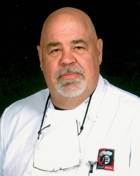 LIVING LIFE IN COSTA RICA blog: RIP "BIG MIKE" - Michael Forbes (aka ...