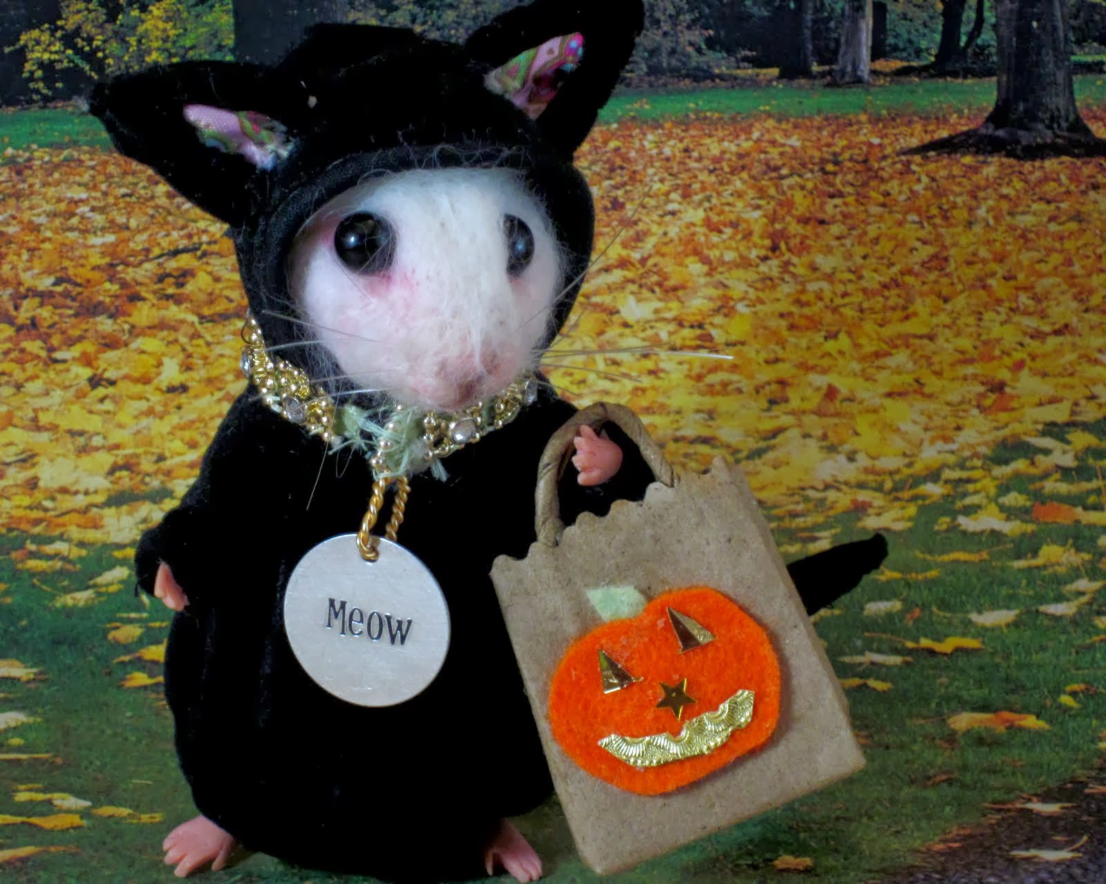 Needle Felted Art by Robin Joy Andreae: Scary Mouse Costume