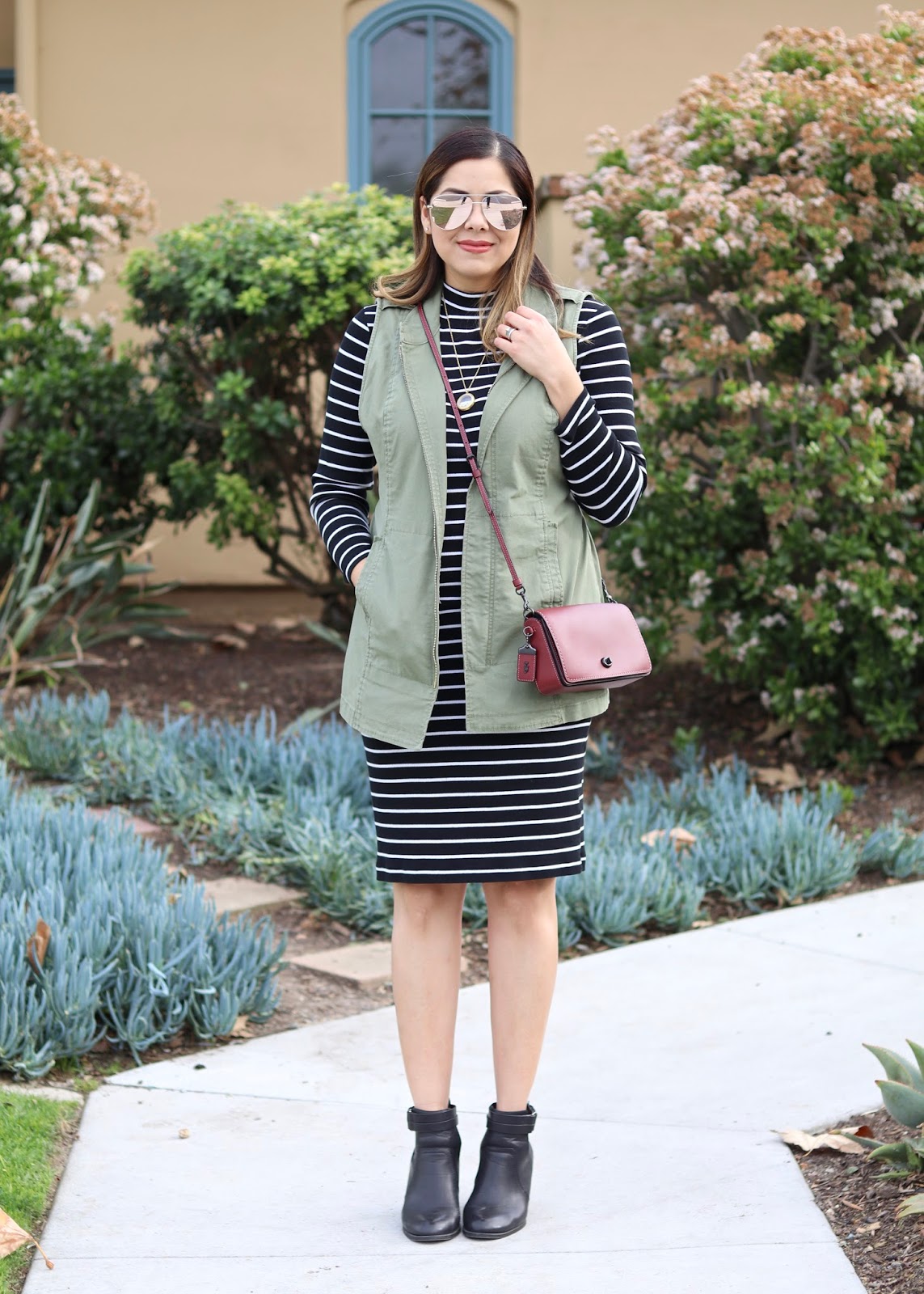 Versatile Outfit Pieces - Lil bits of Chic