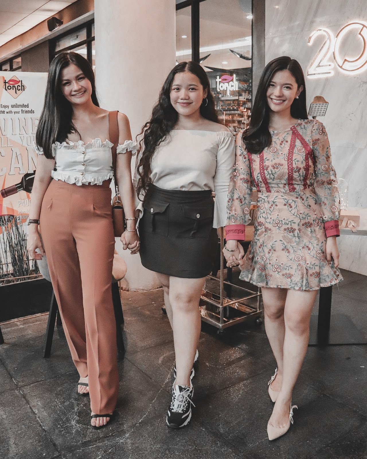 205 in BGC with Vern and Verniece Enciso - Diane Loresca - Travels ...