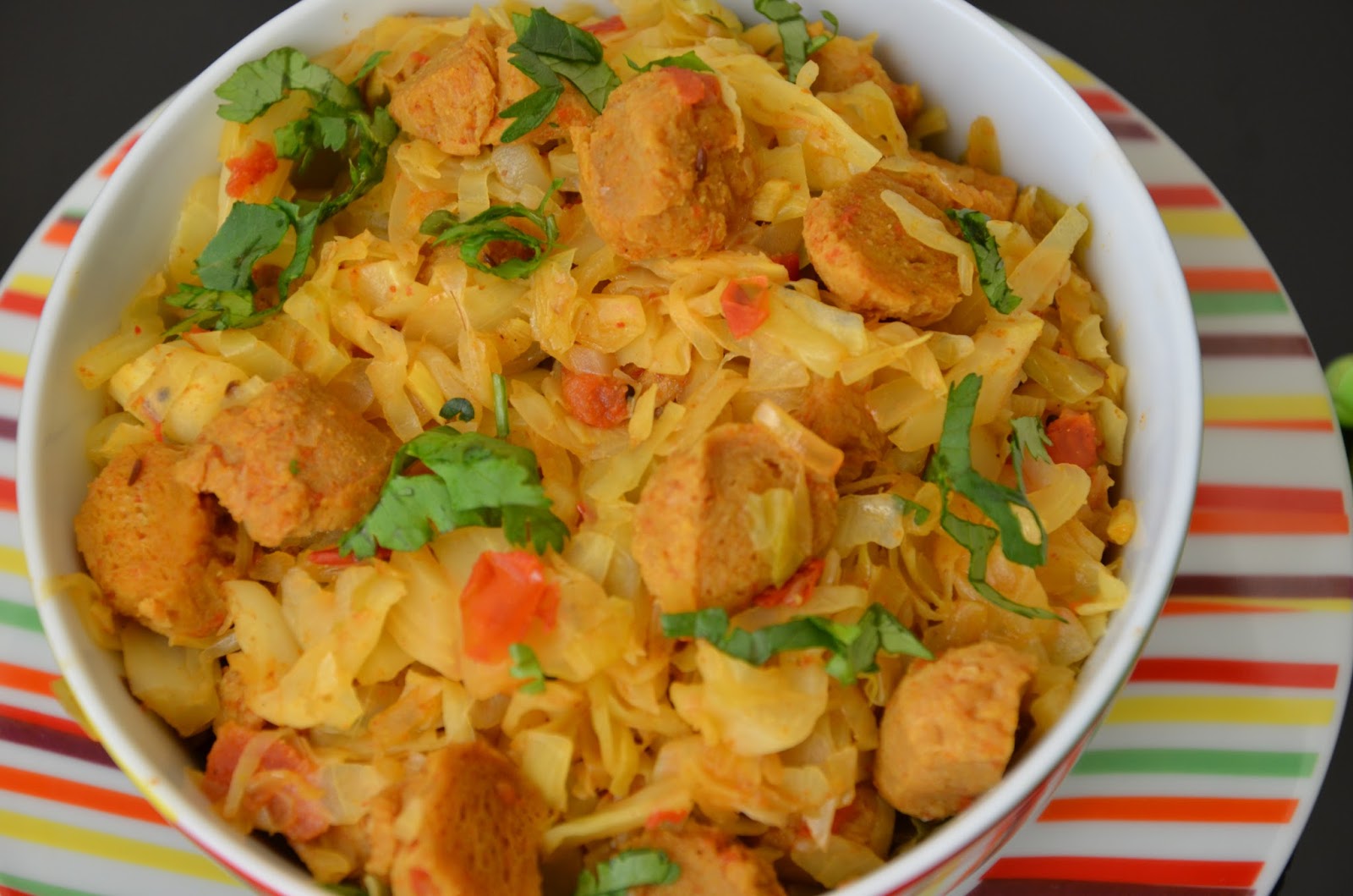 My Indian Dietitian (Bonne Nutrition): Cabbage and Soya Chunks sabzi ...