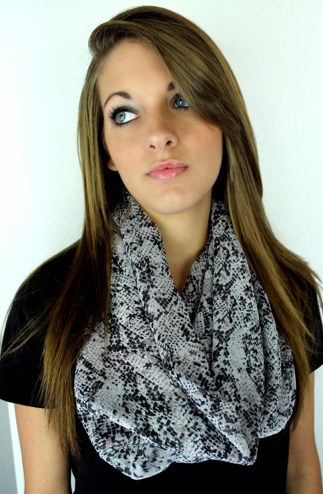 Krissys Wonders : Cowl or Snood? I like to call it a Snood...or Snow Hood!